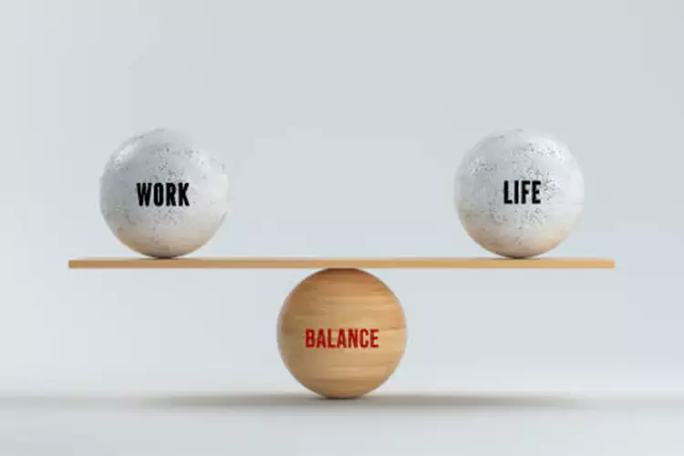 Work-Life Balance Tips For Professionals During The Festive Season ...